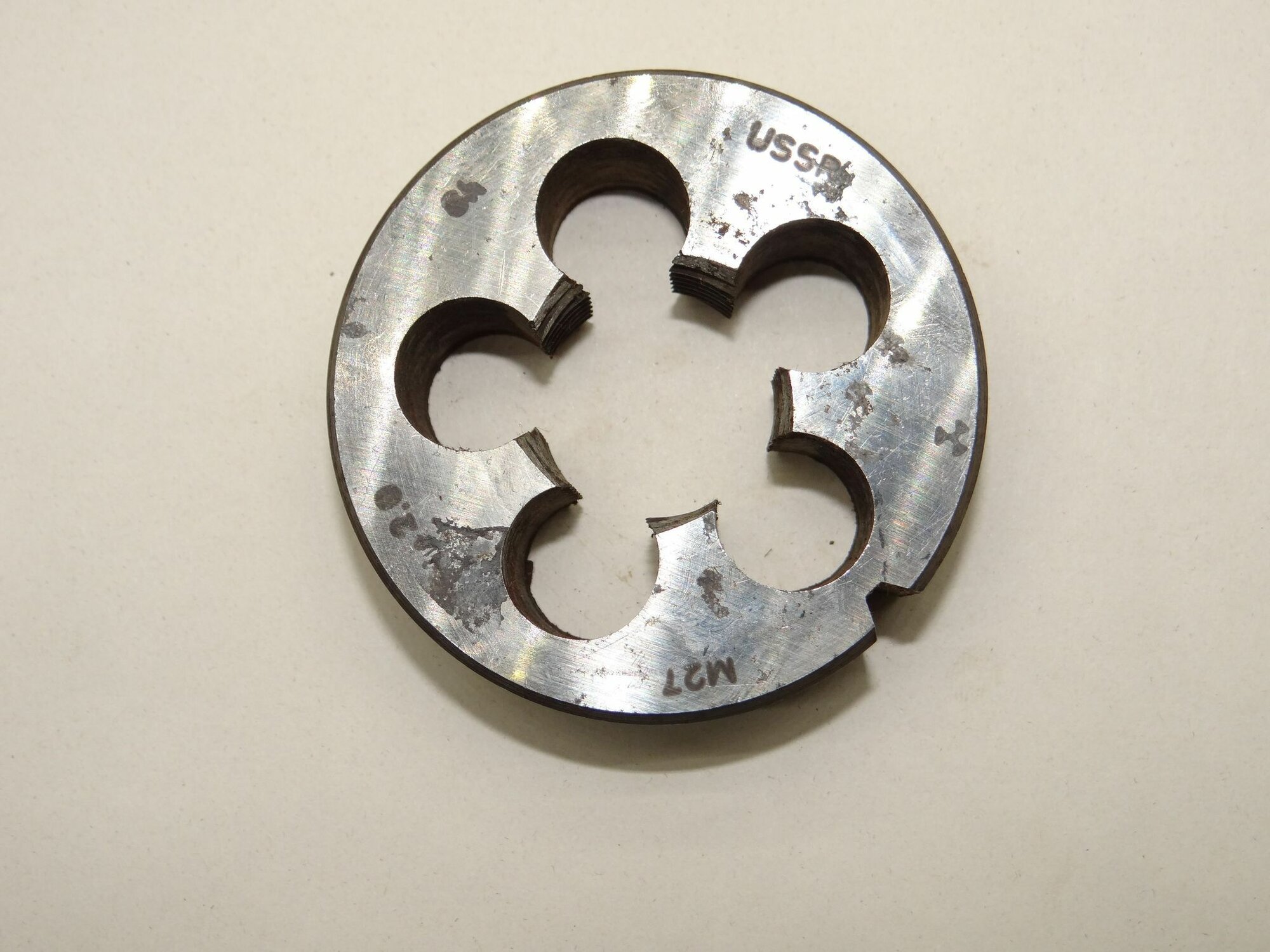 Плашка М27х2 6h d 65мм