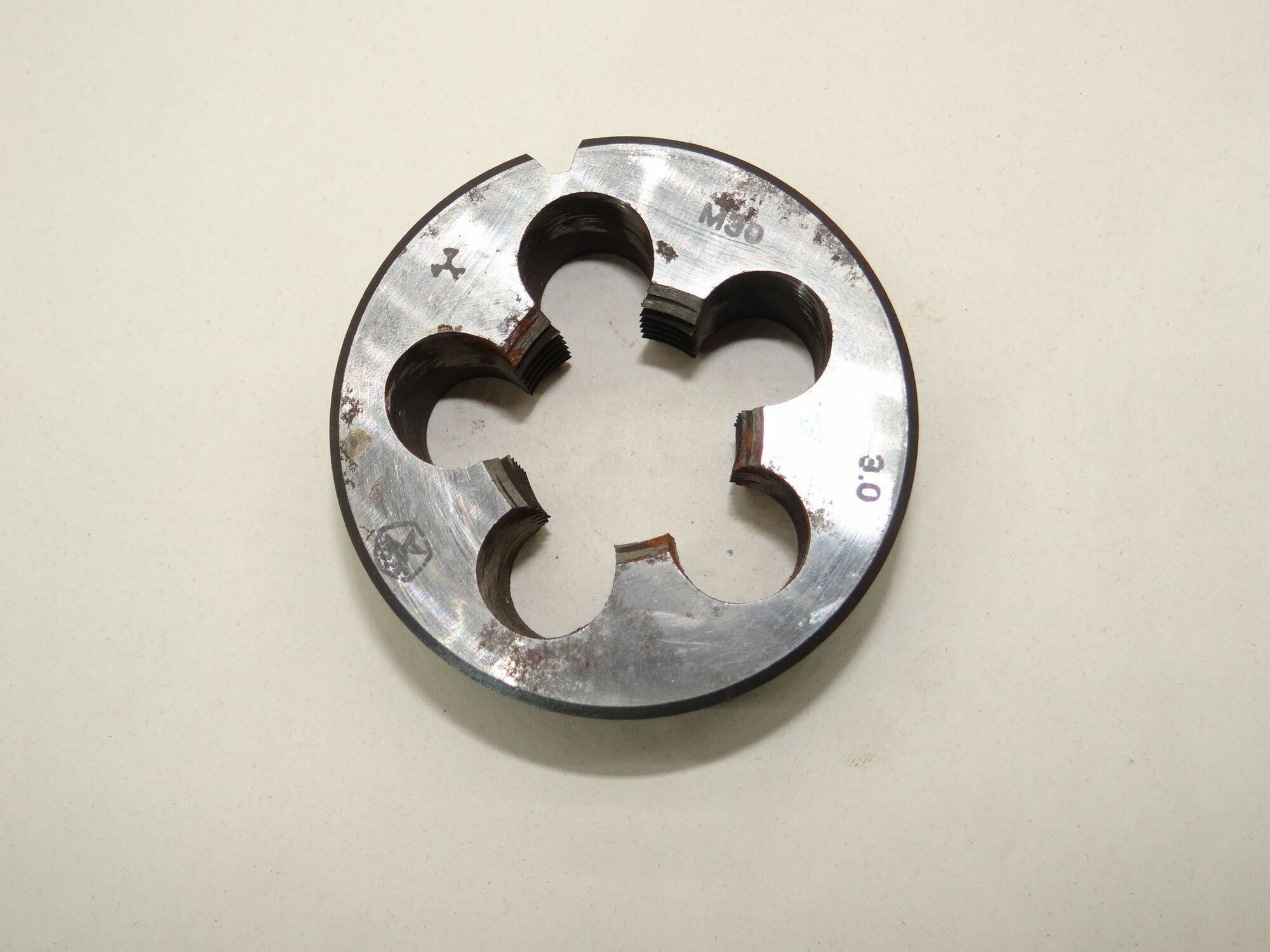 Плашка М30х3 6h d 65мм