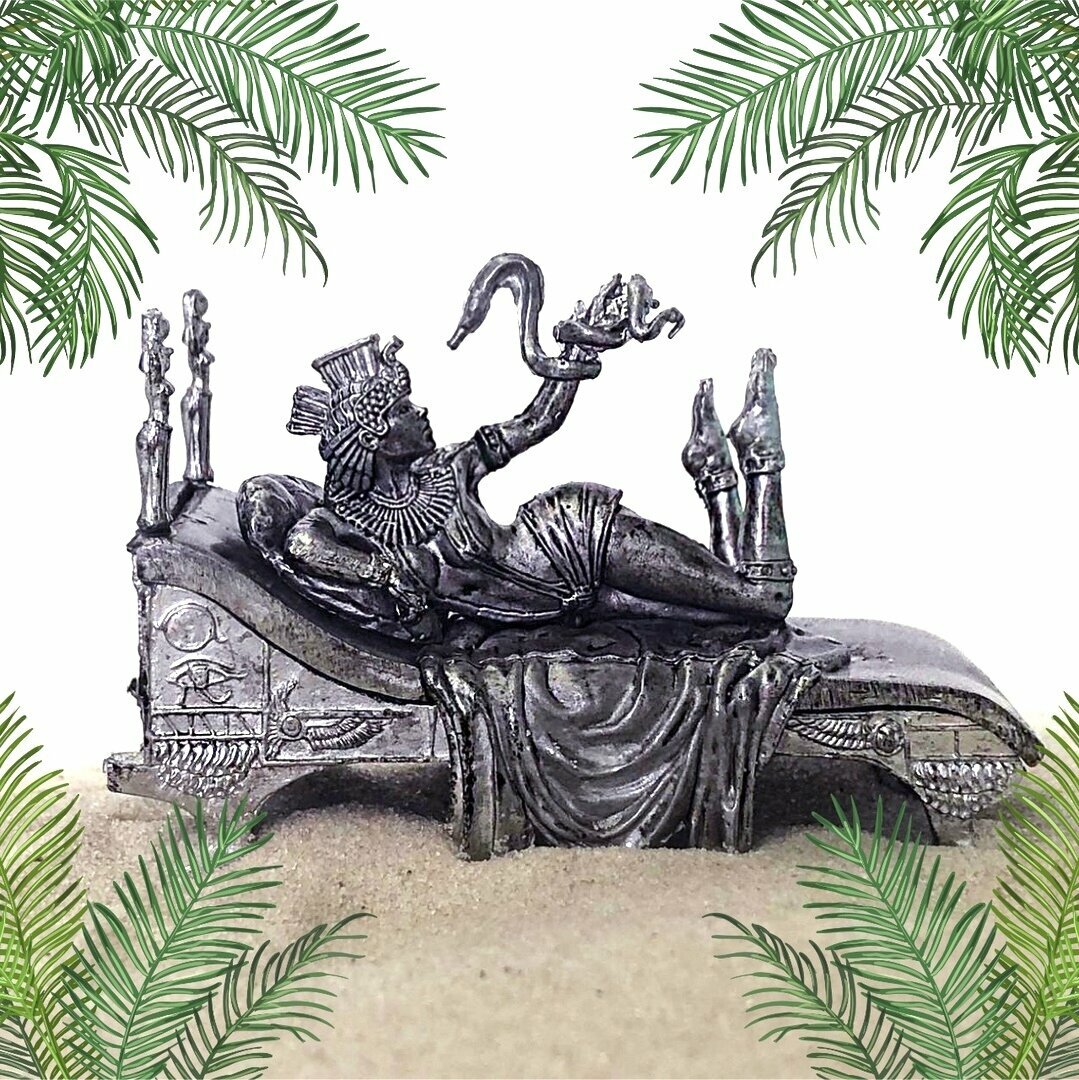 Оловянная фигурка Царица Египта Клеопатра со змеей 54 мм масштаб