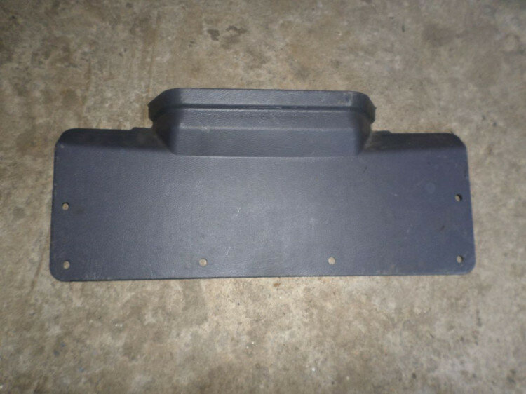 Облицовка крышки багажника внутренняя 96563295, 96566333 Дэу Матиз с 2001 г