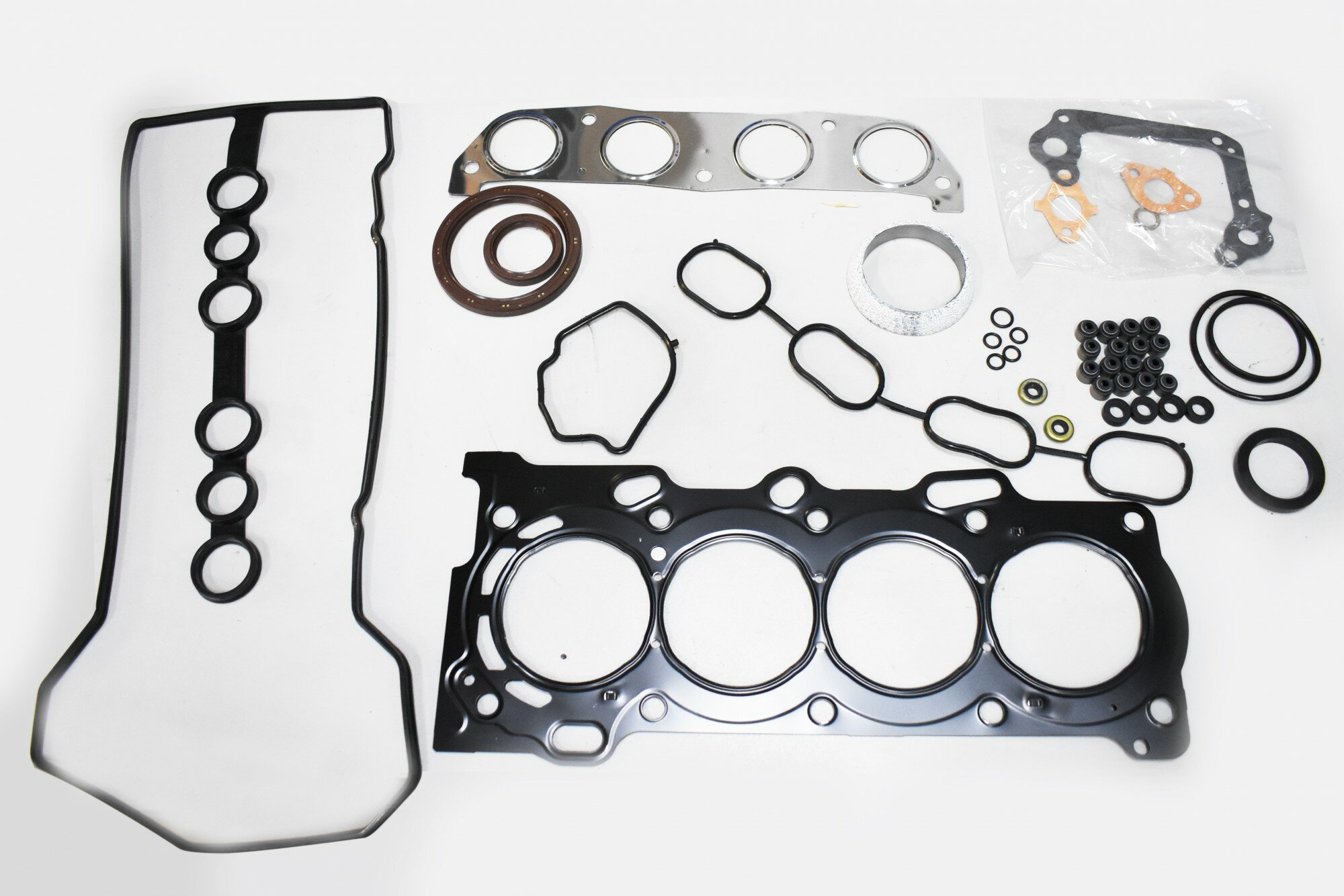 Комплект прокладок двигателя Toyota 1ZZ-FE