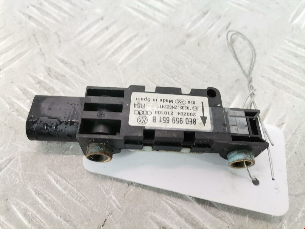 Датчик удара Audi A4 B6 8E0959651B арт. 1755934