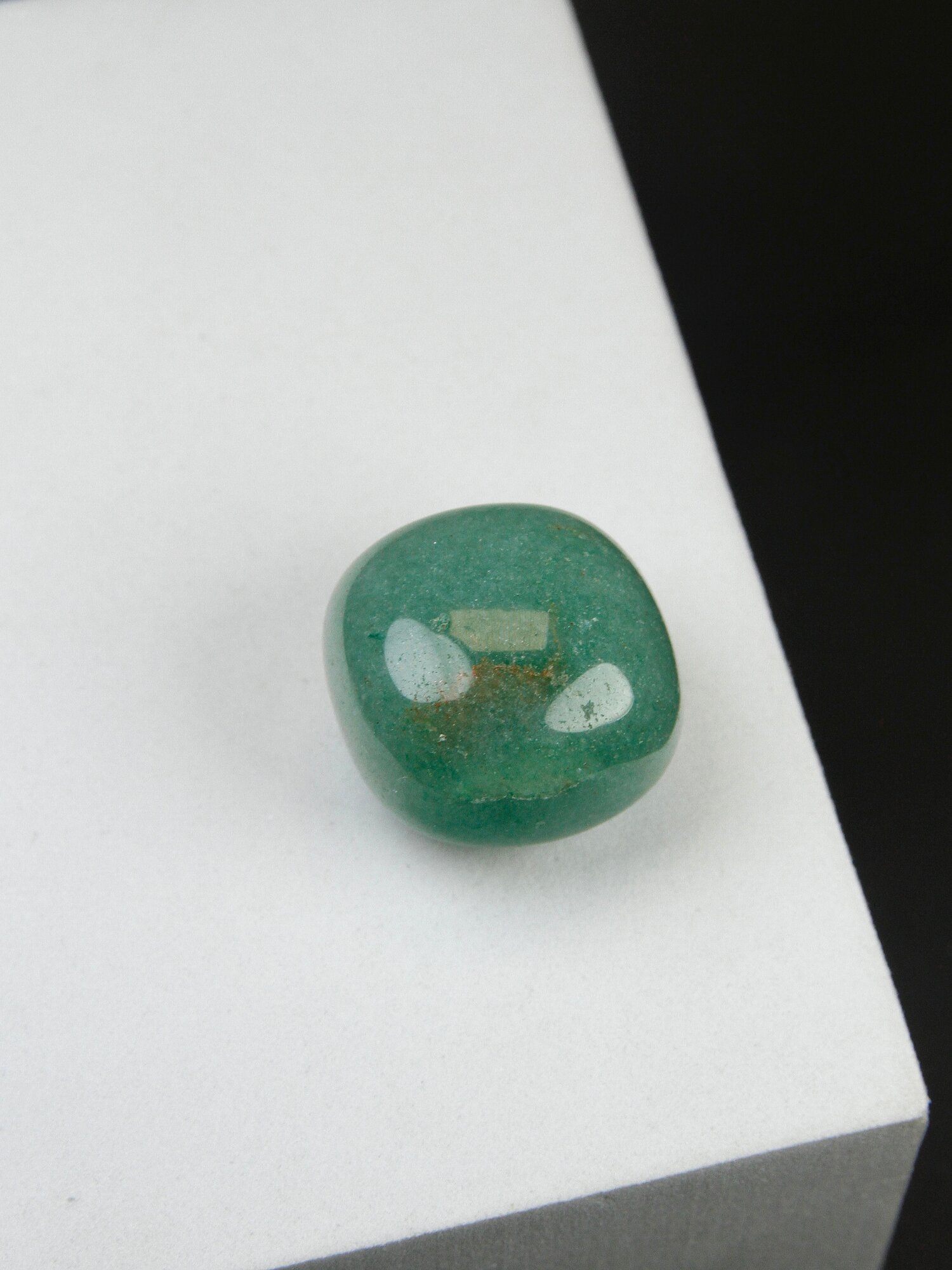 Оберег, амулет из натурального камня самоцвет Авантюрин зеленый, галтовка, притягивает удачу и денежную энергию, 2 см, 1 шт