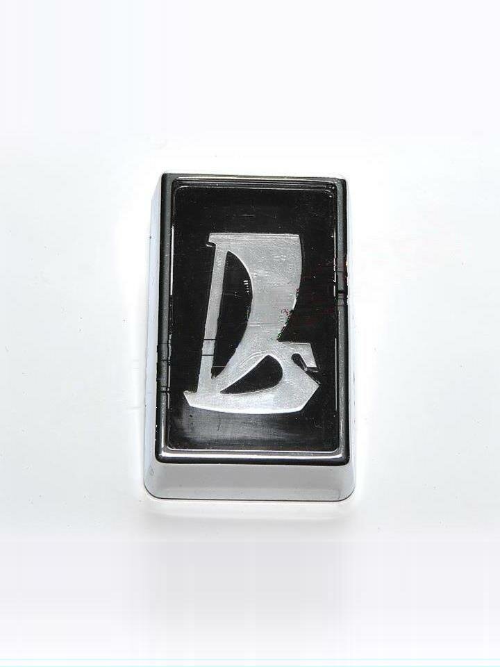 Орнамент решетки радиатора ВАЗ 2106, 2106-8212012-01