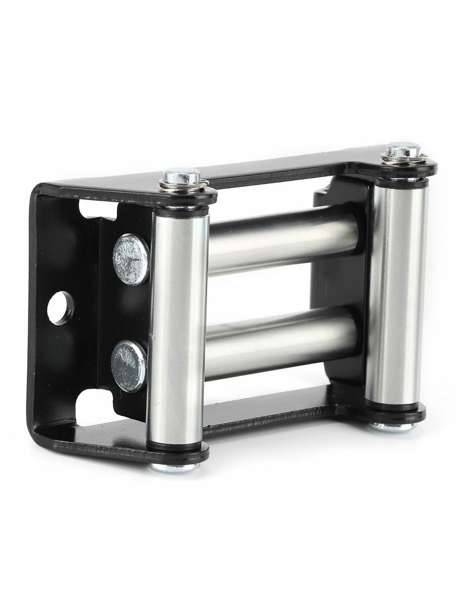 Расстояние между отверстиями 4,3 дюйма. Сверхмощный ролик лебедки, оцинкованная сталь Fairlead, прочная конструкция для использования на бездорожье.