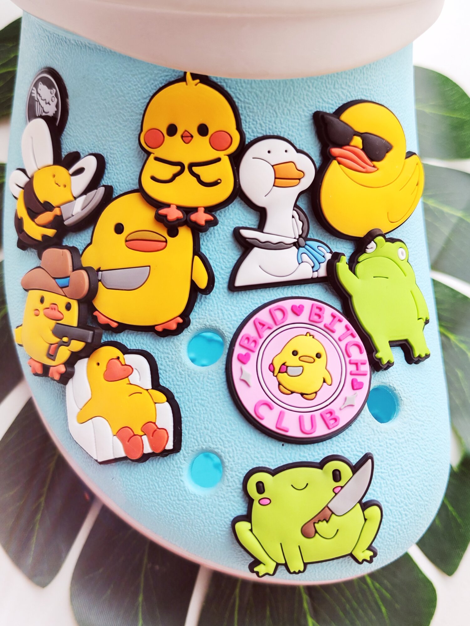 Джибитсы для crocs зеленые животные лягушки