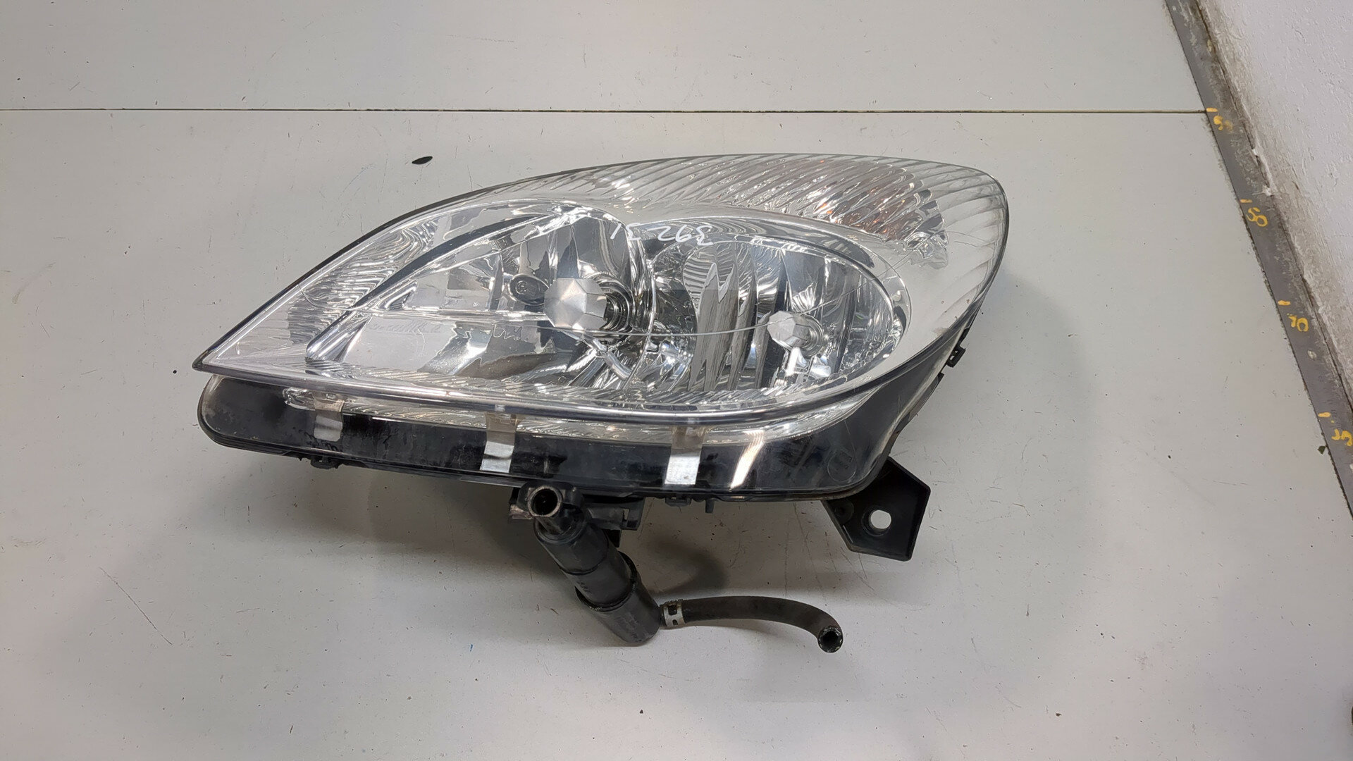 Фара (передняя) левая Citroen C5 Б/У