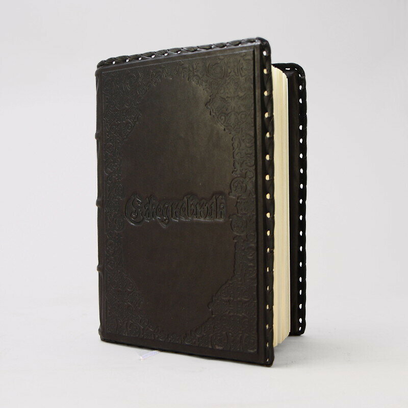 Ежедневник Василевский и Сыновья "Ежедневник", А5, натуральная кожа, 108 листов, без застежки