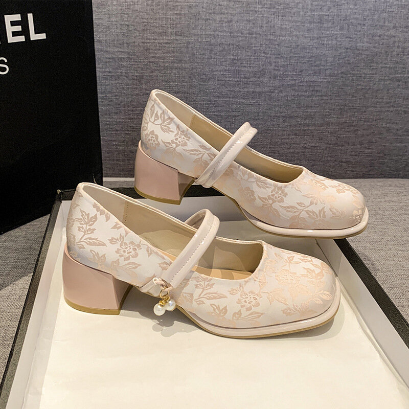 Туфли Мэри Джейн