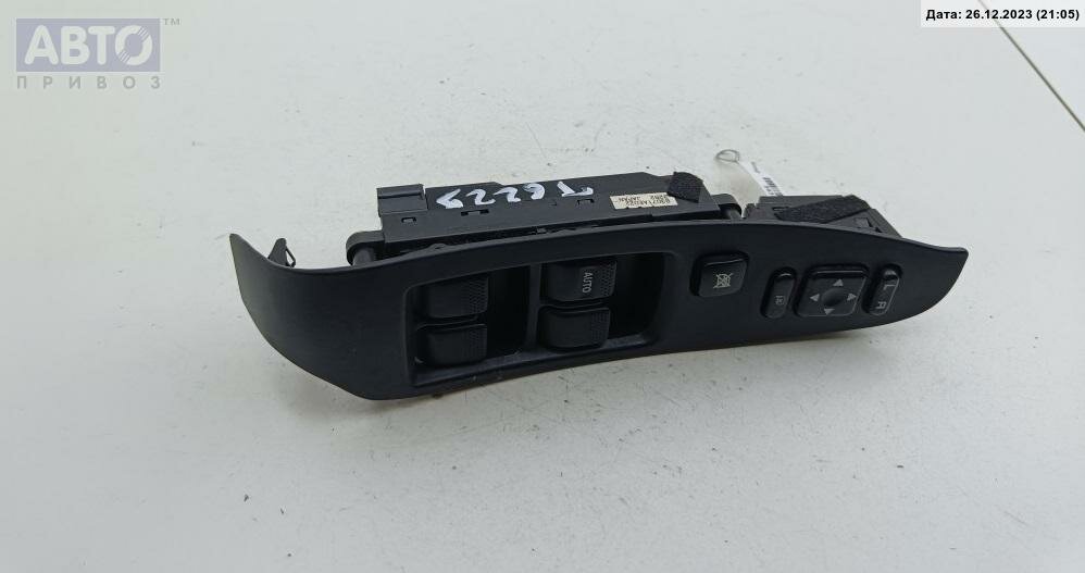 Кнопка стеклоподъемника переднего левого Subaru Legacy