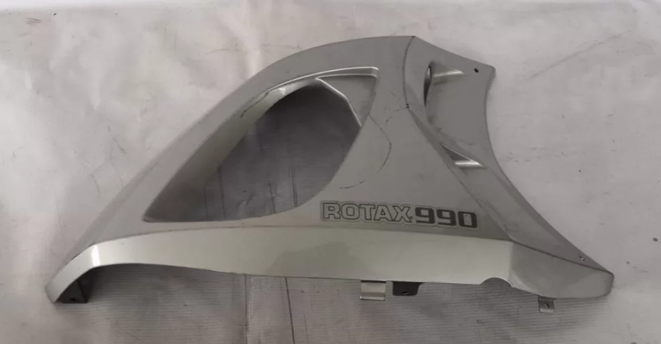 Правая боковая панель для мотовездехода Can-Am Spyder BRP 705001488