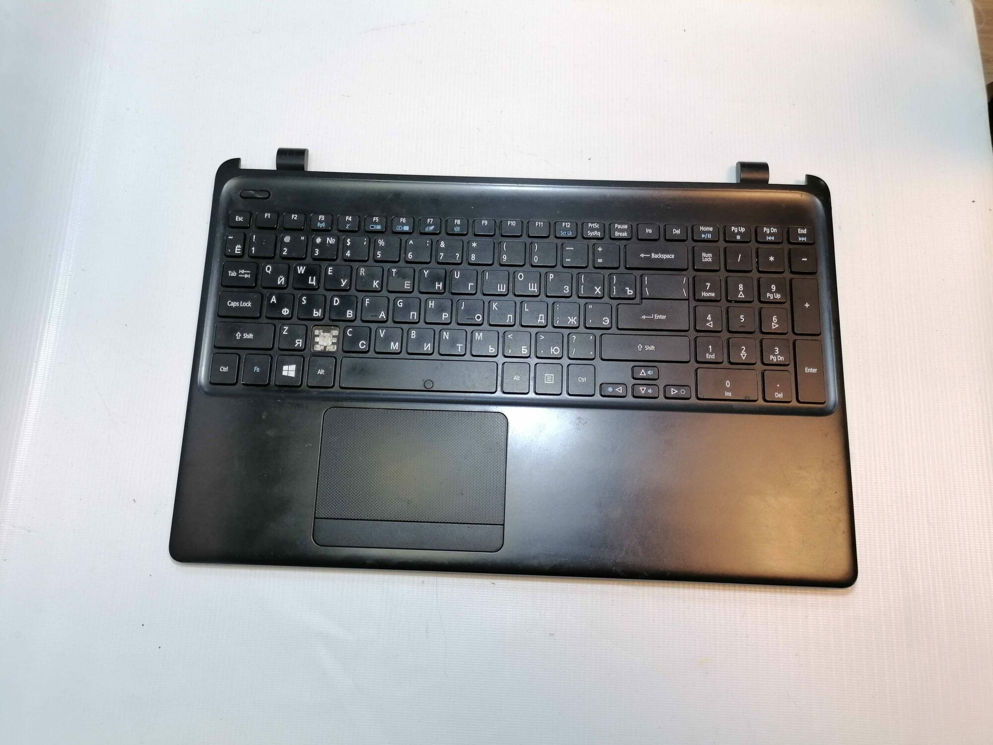Топкейс для Acer Aspire E1-522