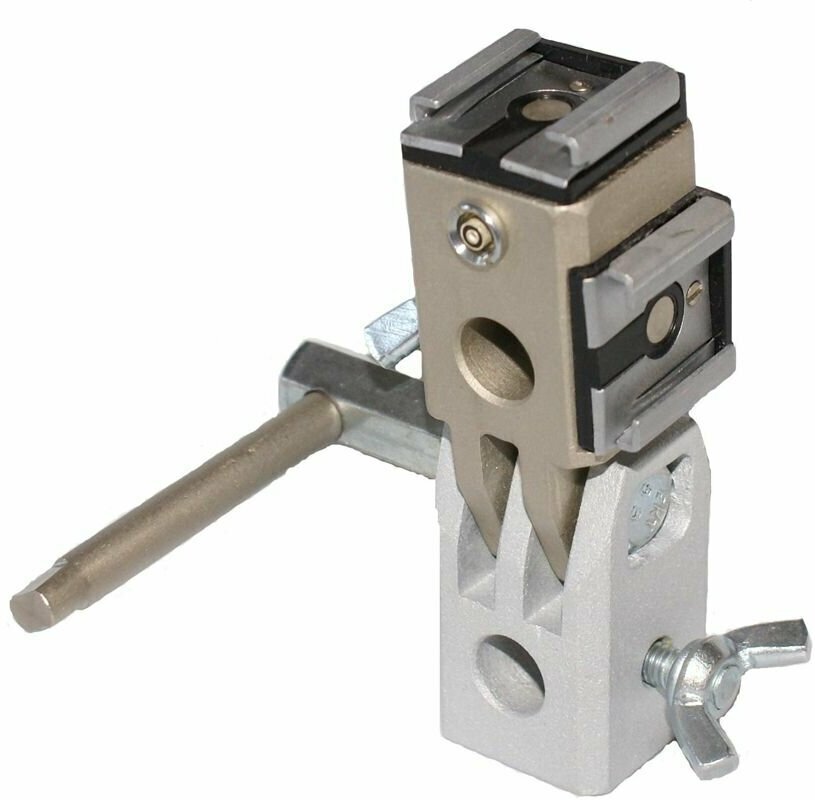 Держатель двух вспышек и зонта с двумя горячими башмачками 1083