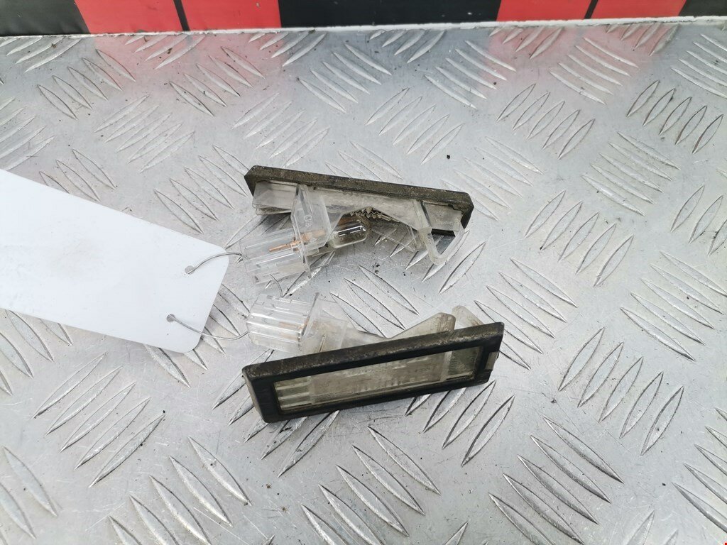 Подсветка номера Renault Scenic 3 8200013577 арт. 1763781