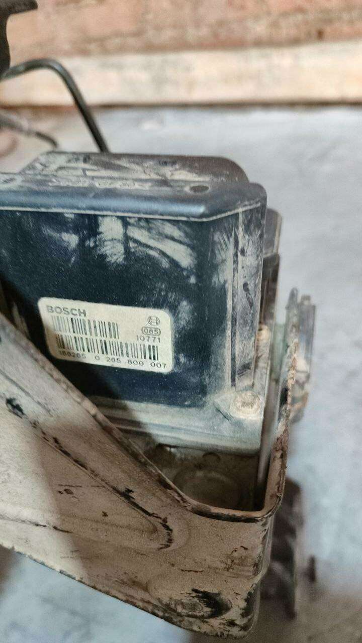 Блок ABS Ford Mondeo 3 рест. 2004 265800007