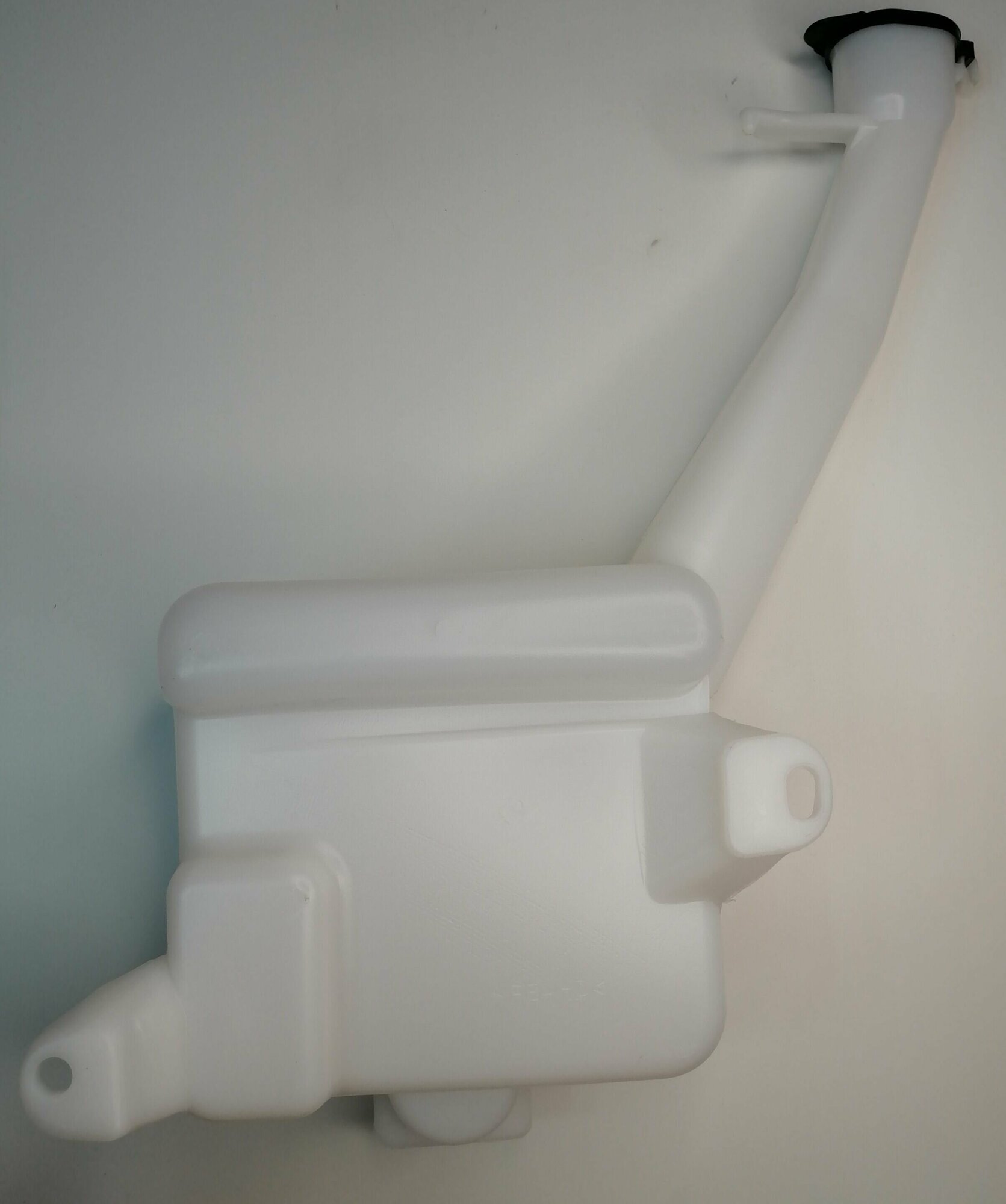 Бачок стеклоомывателя Geely MK Cross [1.5 16V 5MT хетчбэк] 1017002184