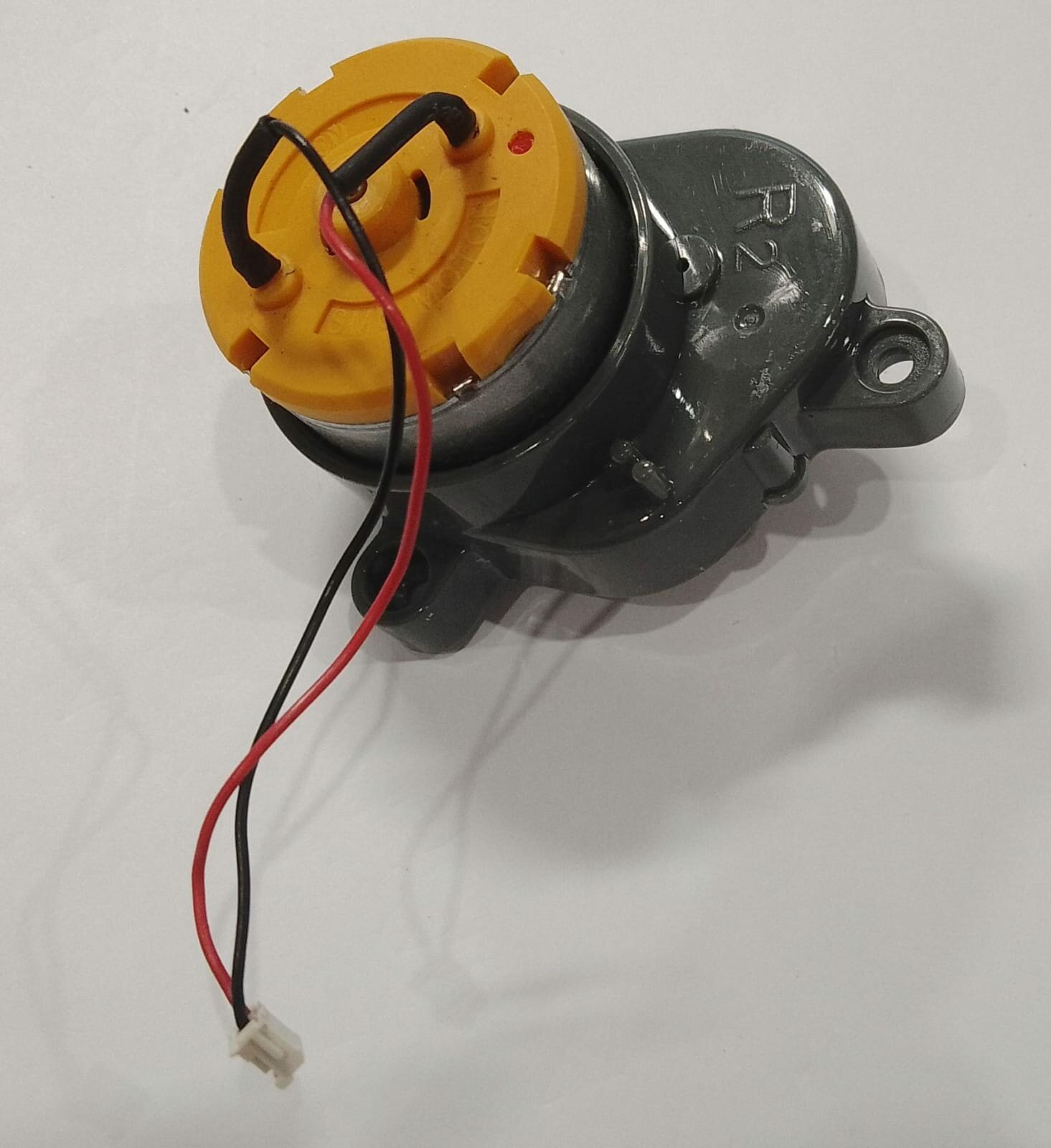 Мотор (Двигатель) боковой щетки правый (R) робота пылесоса Robotic Vacuum Cleaner IILIFE (V8s)