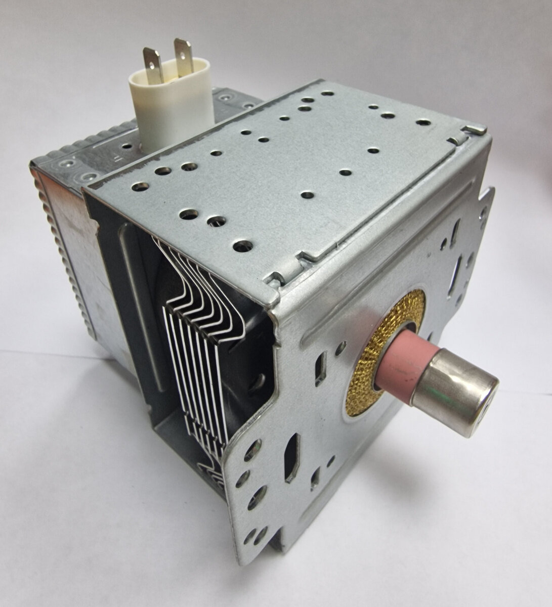 Магнетрон 2M246-01TAG