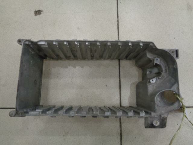 Корпус блока предохранителей подкапотного от Mercedes-Benz S-Class W140 1991-1998