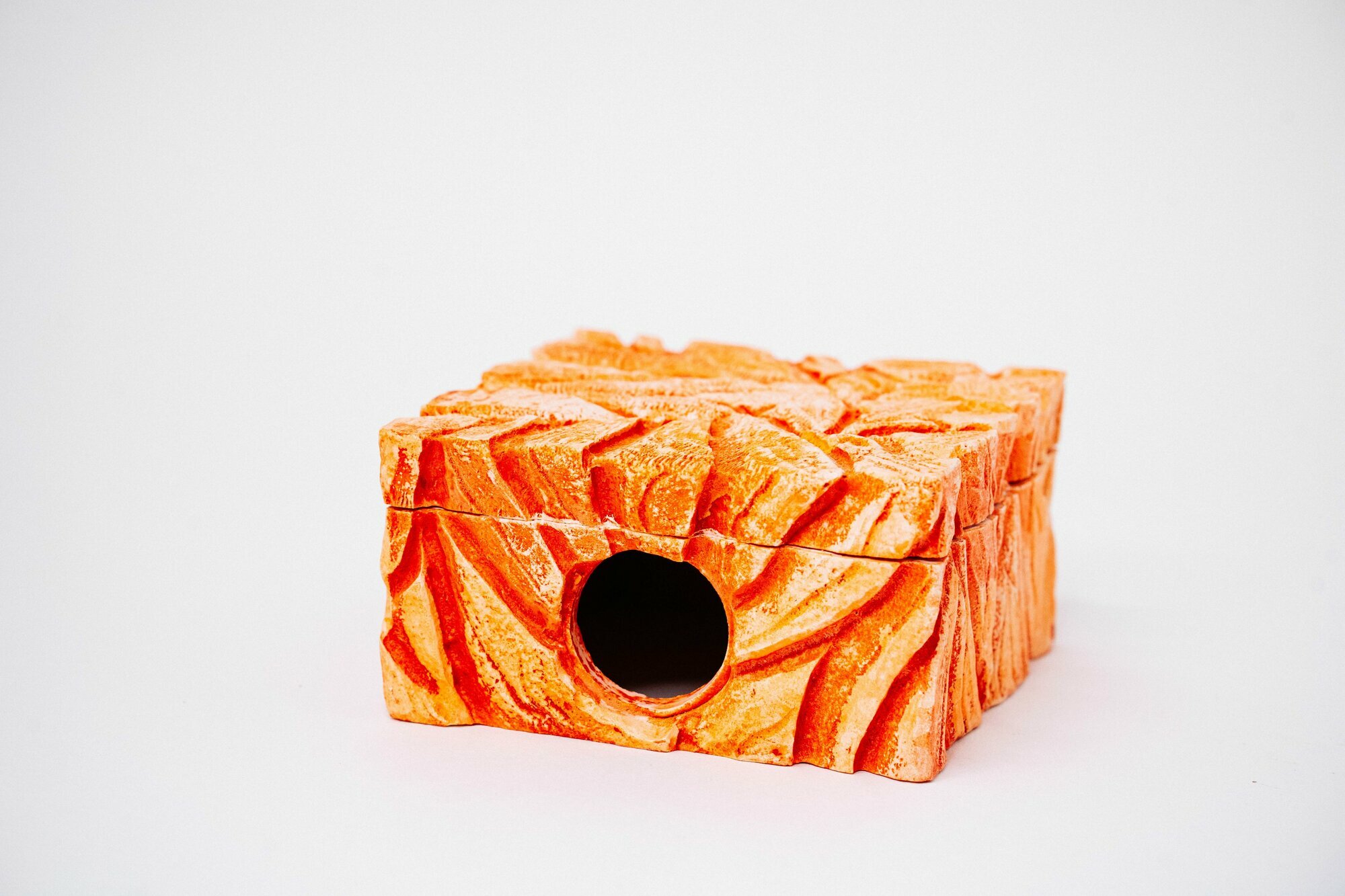 Укрытие "Рельеф" 14х12х6,5 см