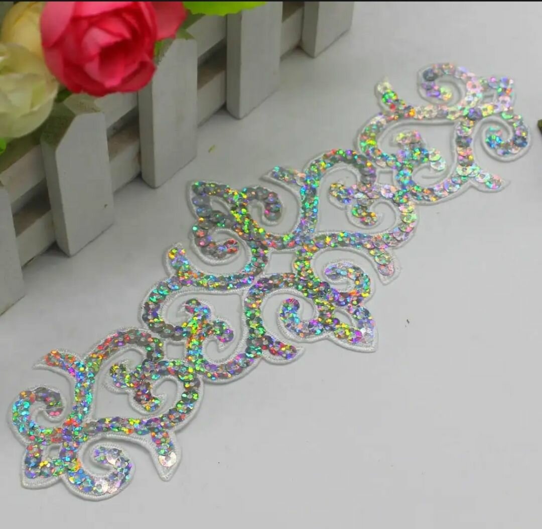 Декор клеевой пришивной со пайетками 21*8 см