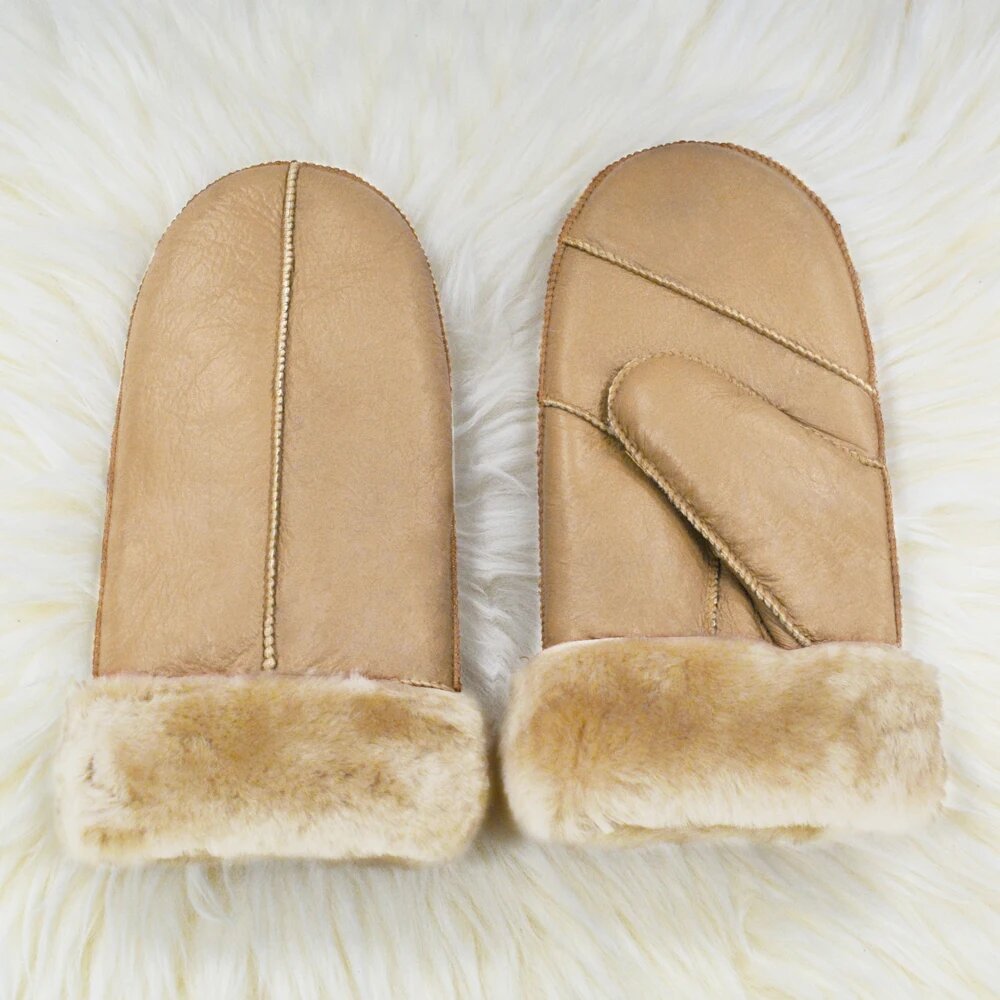 Перчатки для женщин