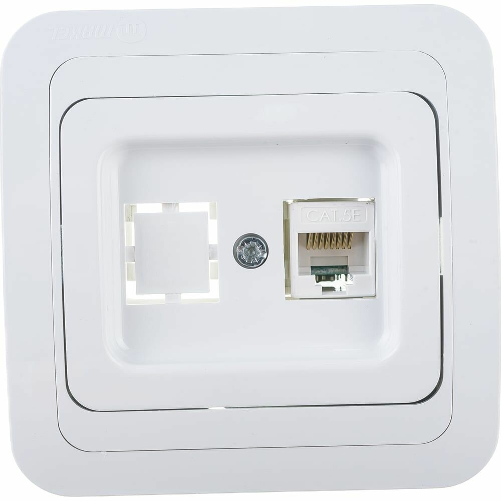 Лампа светодиодная LED11-A60/830/E27 11Вт грушевидная 3000К тепл. бел. E27 840лм 220-240В Camelion 12035