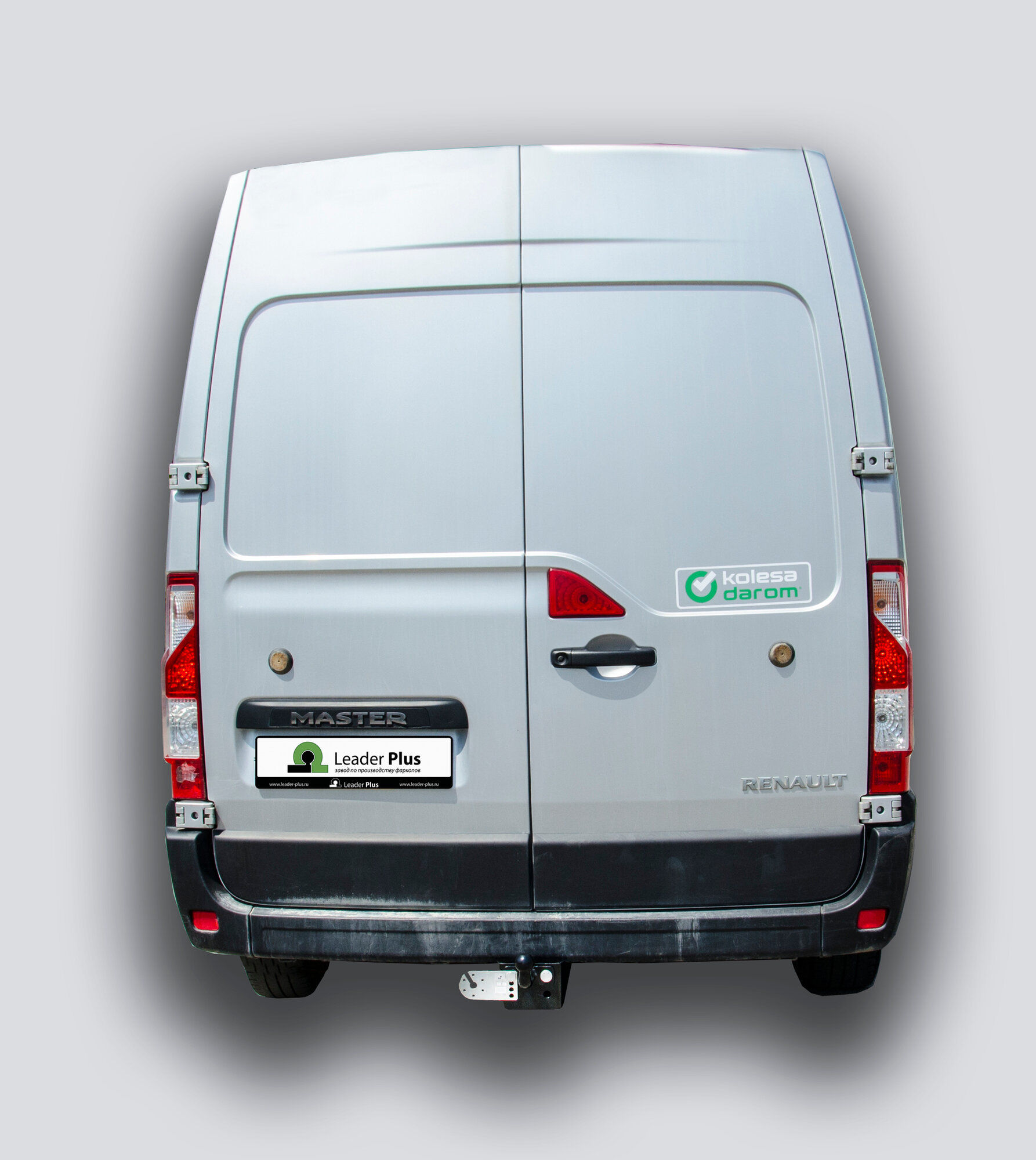 Фаркоп(прицепное) Лидер-Плюс для RENAULT MASTER (фургон) 2010 - . г. в.(паспорт и сертификат в комплекте)(без электрики)R121-FC