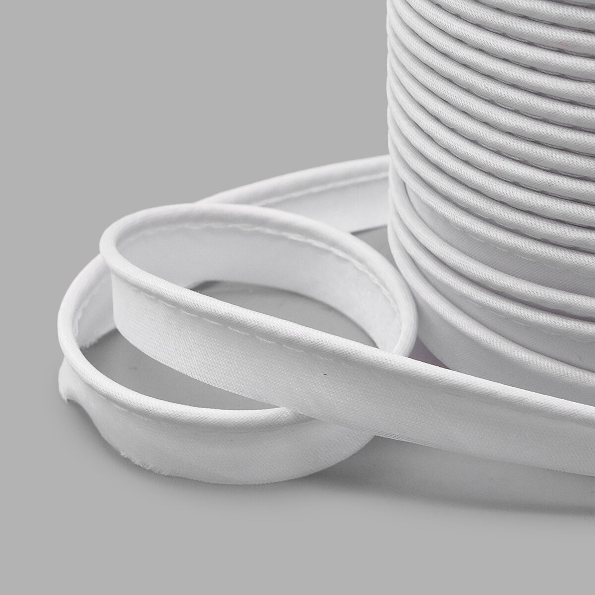 Кант отделочный атласный (6002 белоснежный), 1,2см*65,8м