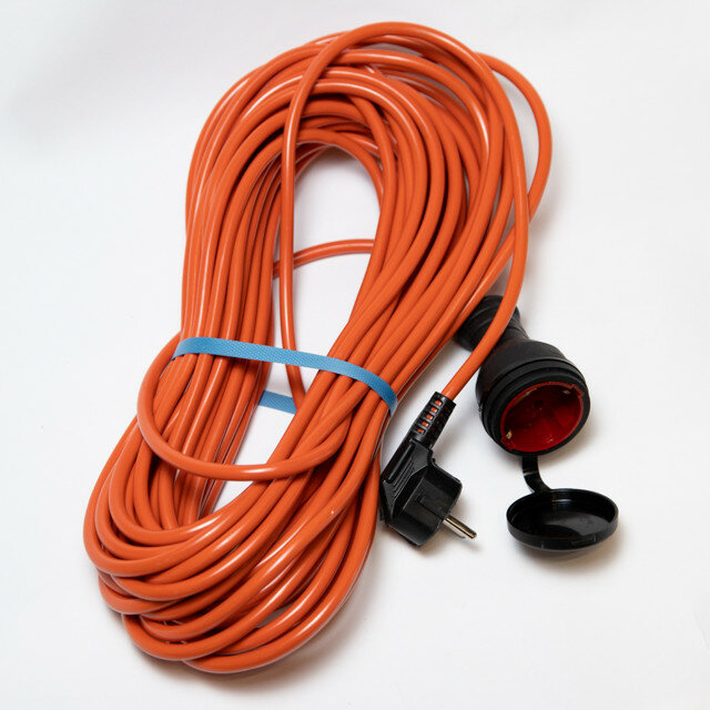 Реальная электрика удлинитель 1 гнездо 20 м IP44 16A 3x1,5 ПВС каучук оранжевый с крышкой