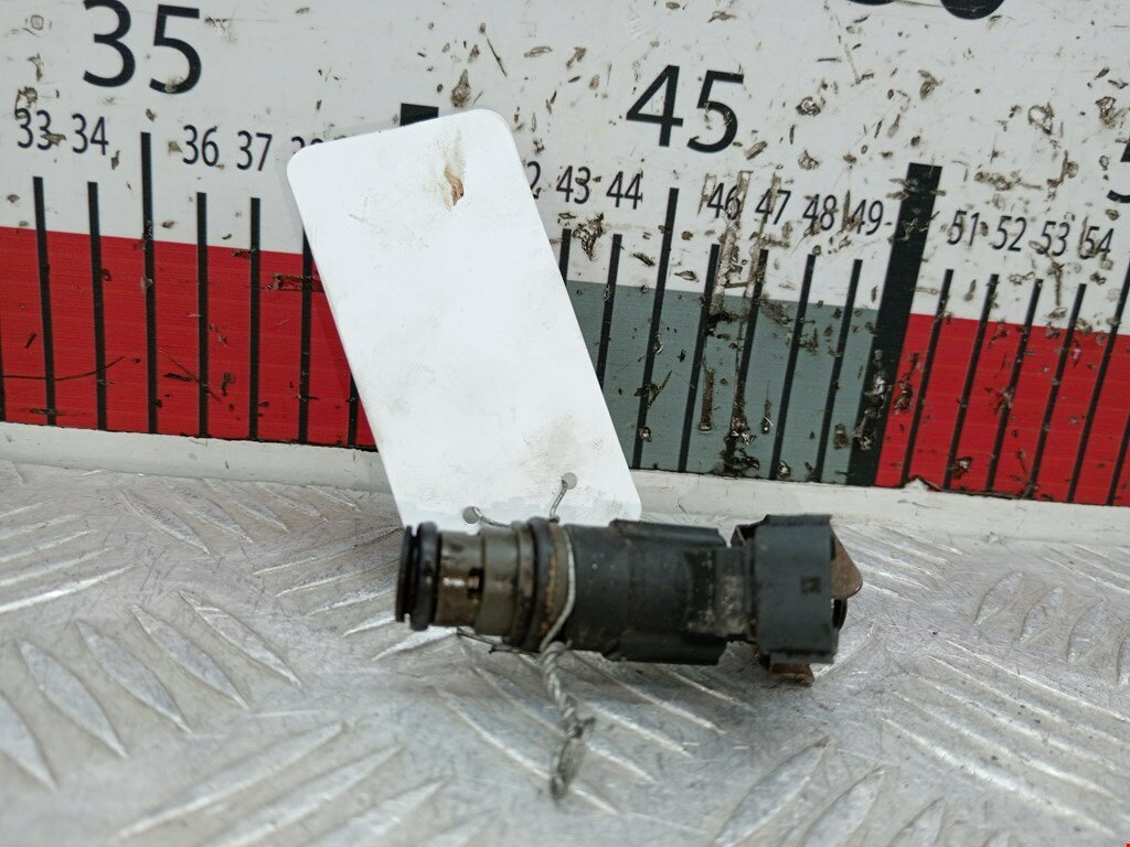 Форсунка бензиновая электрическая Volkswagen Golf 4 022906031F арт. 2157223