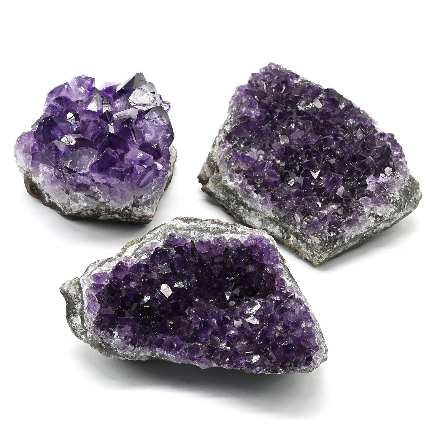 Друза Аметист Бразильский 101*63*33мм, 300-339г .