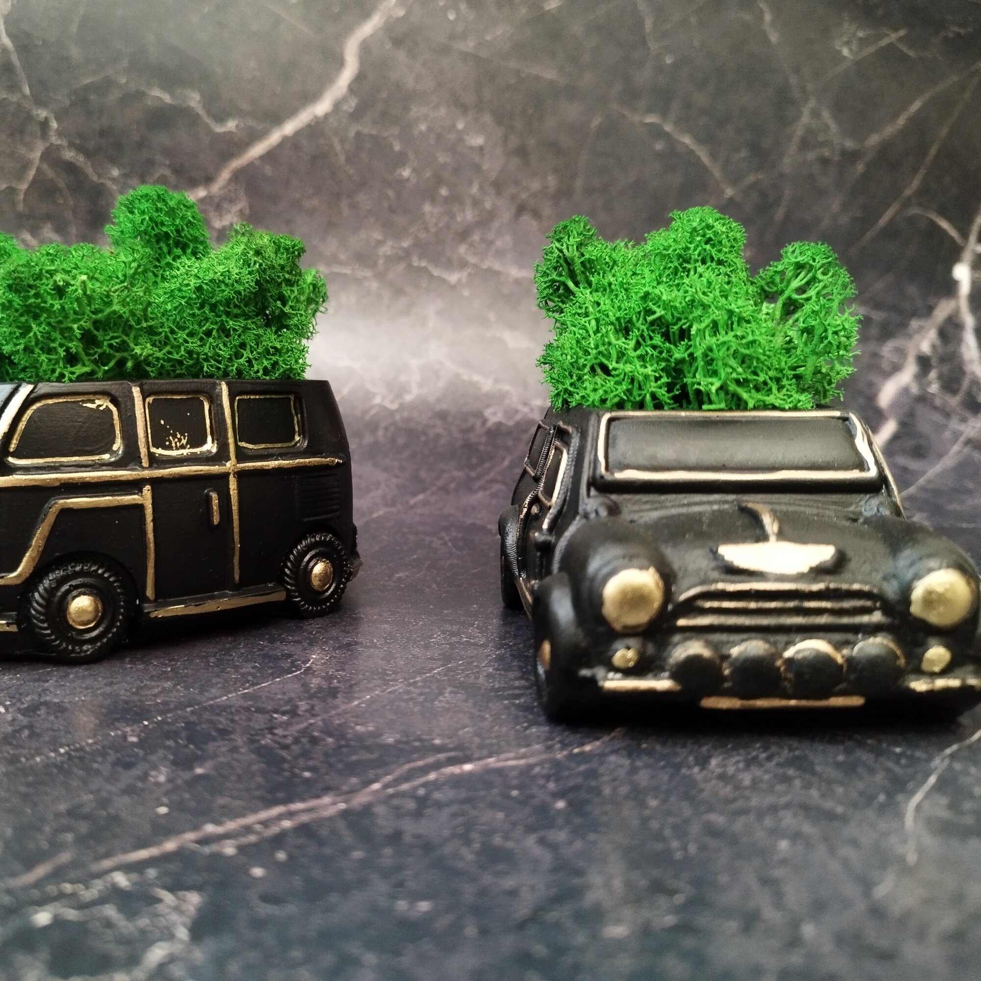 Набор кашпо "Ретро машины" со стабилизированным мхом , черные, ручная работа