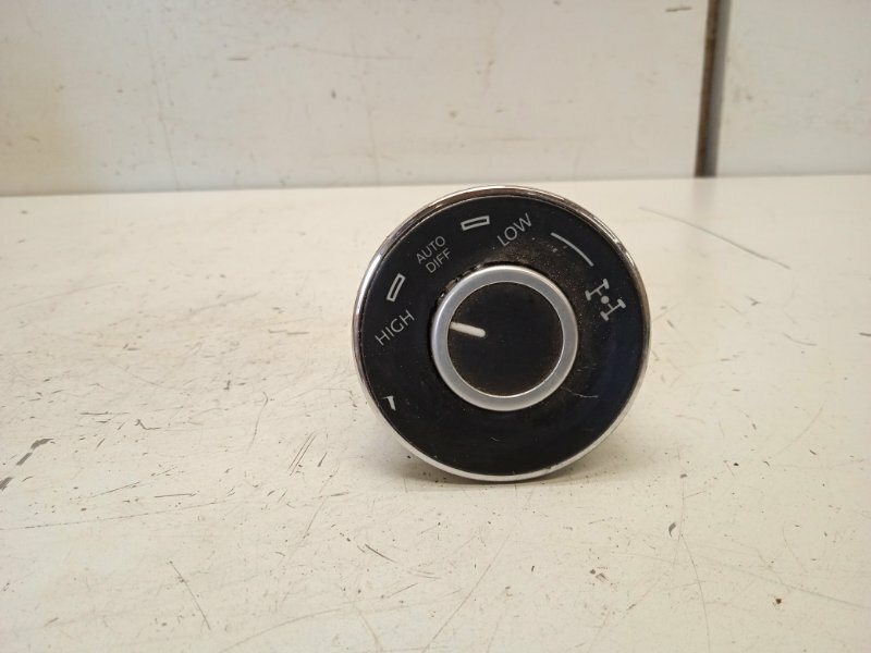 Б/У блокировки дифференциала, Фольксваген Туарег Кнопка Volkswagen Touareg 2002, 2003, 2004, 2005, 2006, 2007, 2008, 2009, 20...