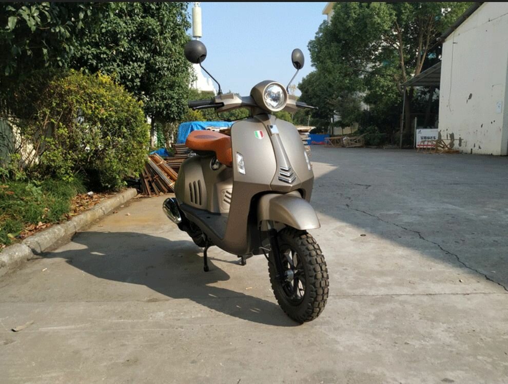 Скутер CITY PG GREY 150 см3 (49,9 см3)