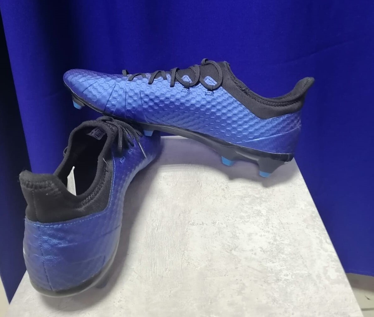 Бутсы размер 44 ( длина по стельке 28 см ) для регби и футбола Синие