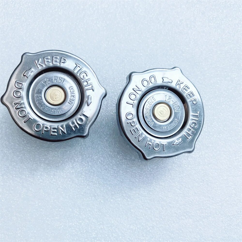 Крышка радиатора 18 фунтов (крышка резервуара для воды) 55116901AA, 52028974AA Подходит для: 2.0L, 2.4L, 2.7L, 3.0L,3.0L,3.6L,4.0L Jeep Grand Cher 2PC