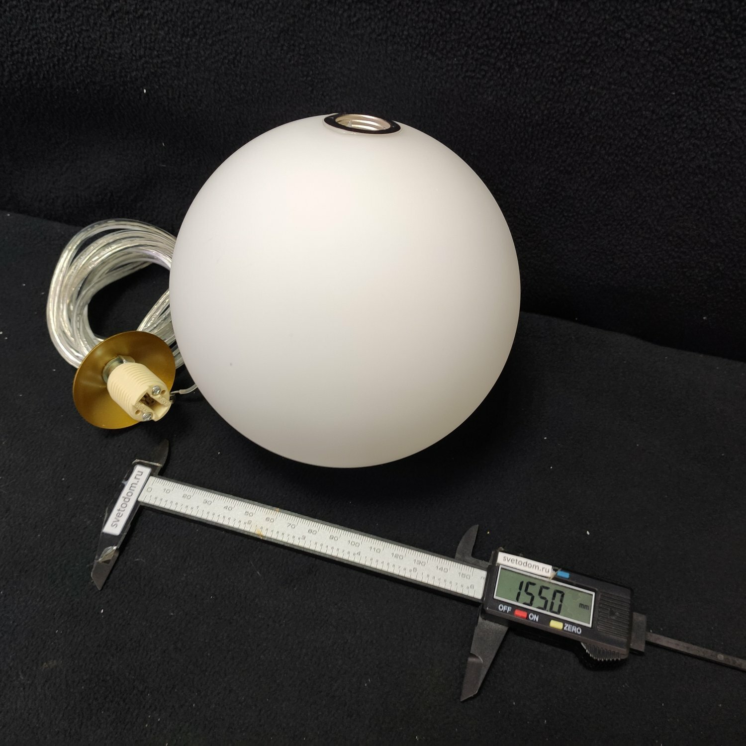 Плафон стекло белое матовое шар большой 155мм с резьбой G9 (20мм) Ст лючи SLE2210 ARTU