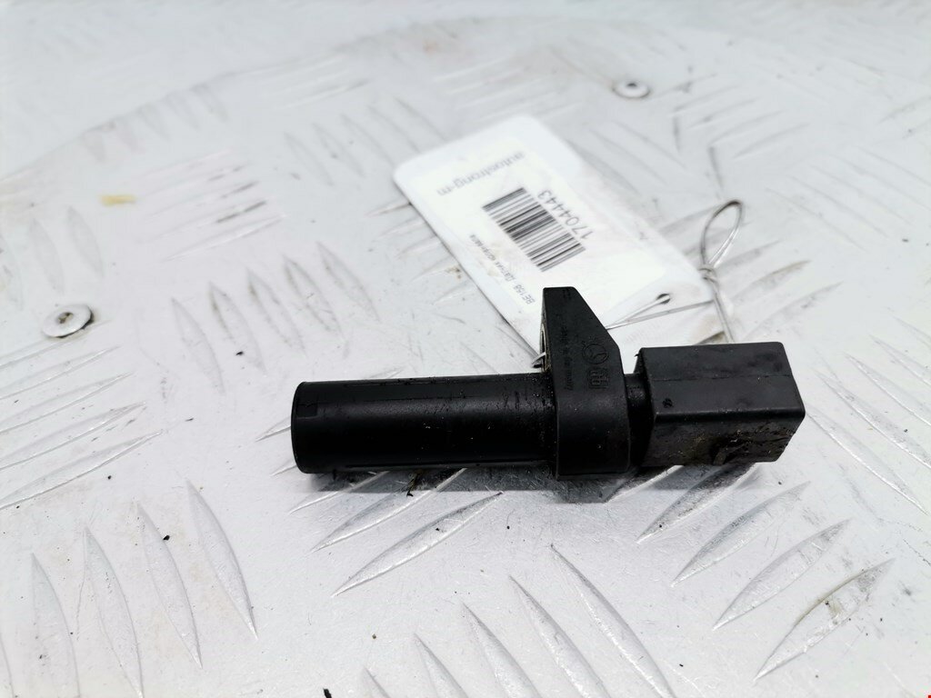 Датчик коленвала Mercedes Vaneo A0031532828 арт. 1704443