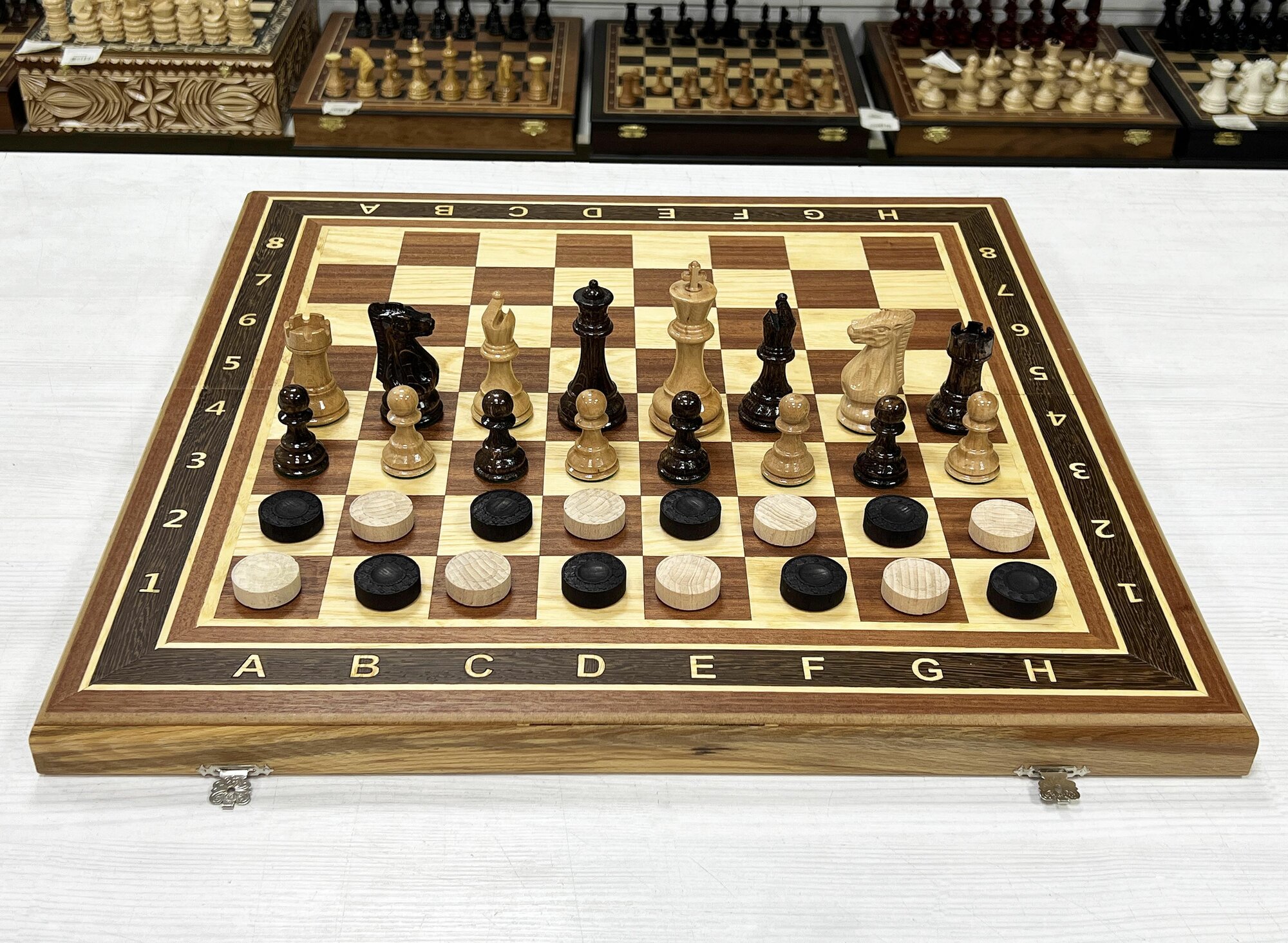 Шахматы-нарды-шашки деревянные Красное дерево Стаунтон Суприм из дуба для детей и взсрослых