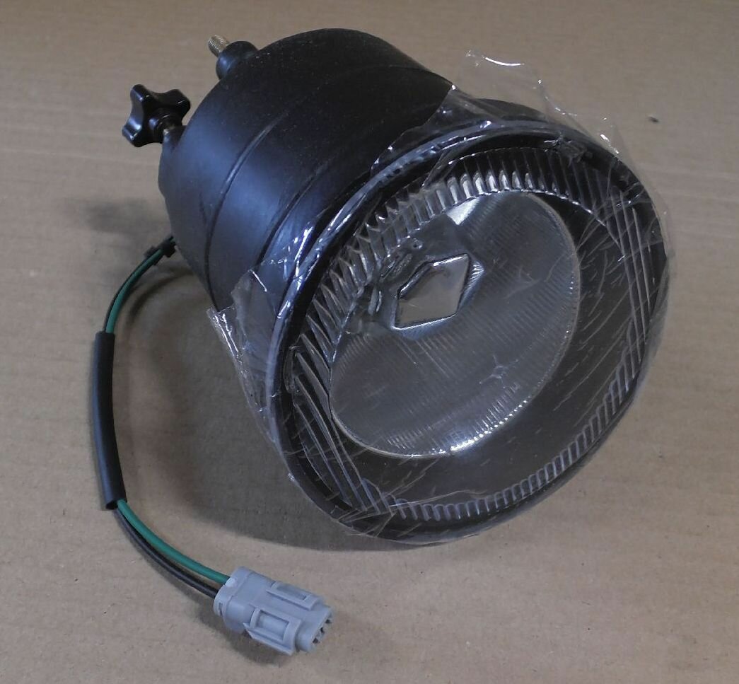 Фара противотуманная правая Hover H3 (4116200-B11-B1)