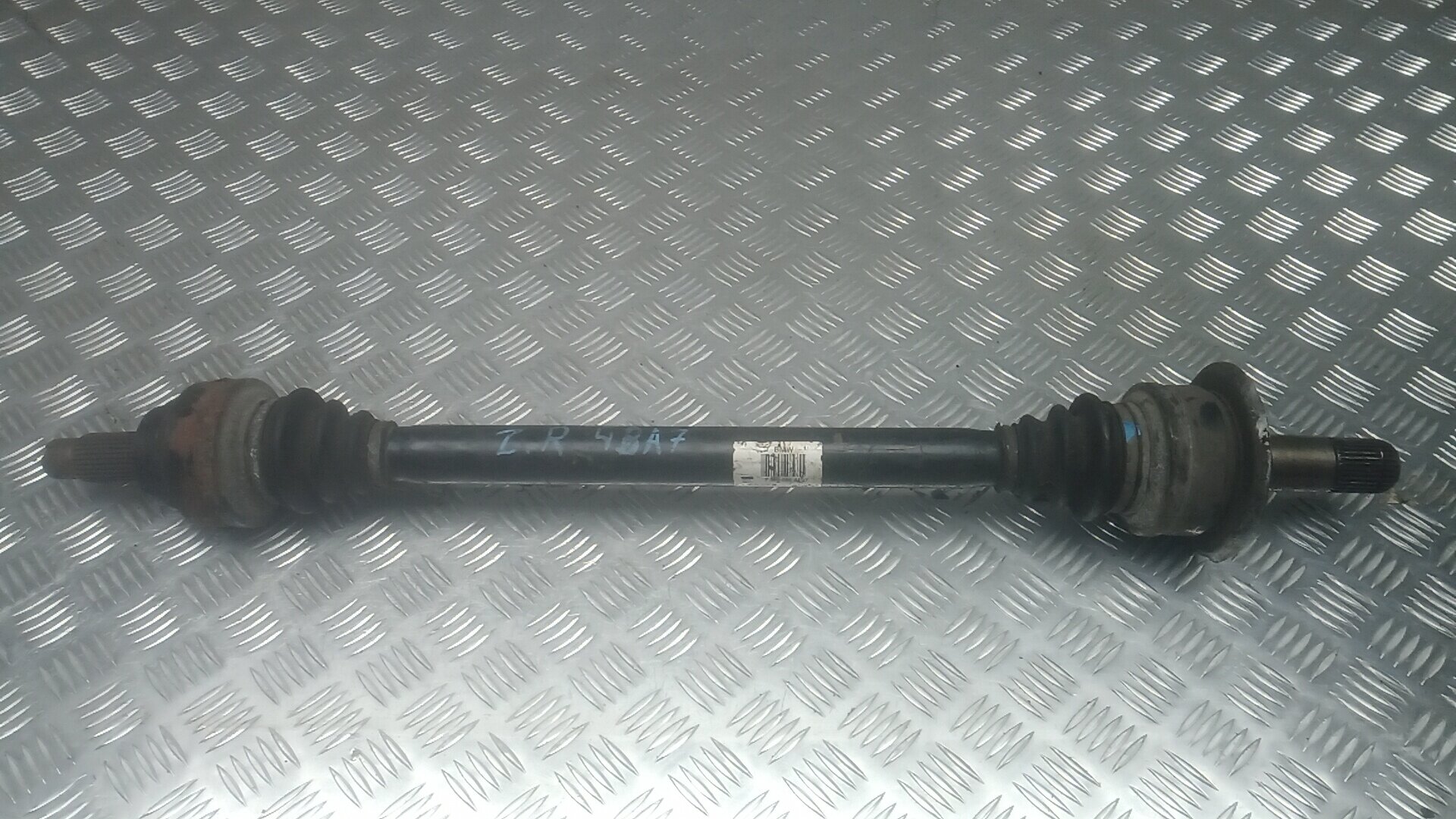 Привод задний правый BMW 7 F01, Номер 33207566074