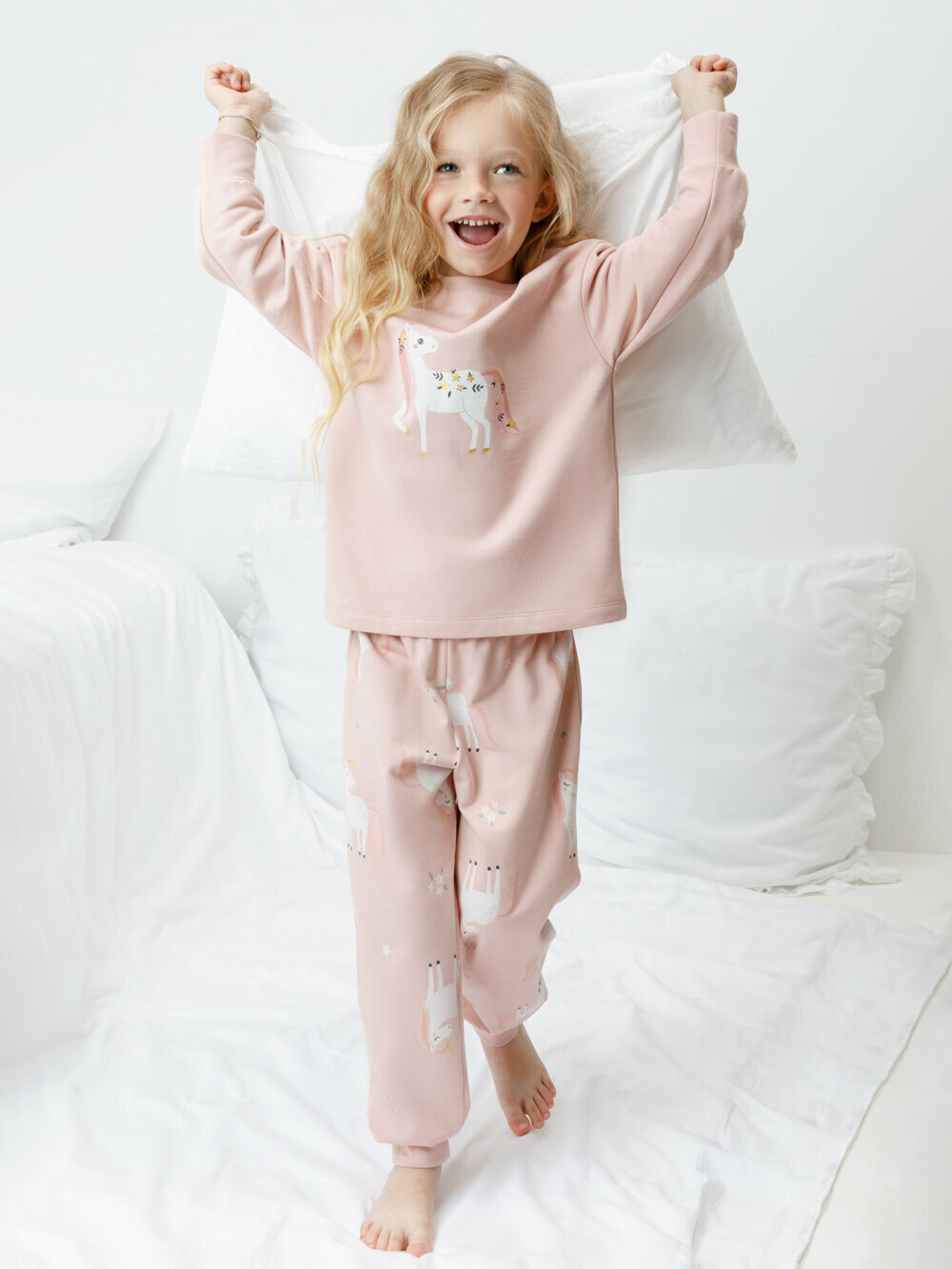 Пижама К 1567/дымчатая роза,весна и единорог