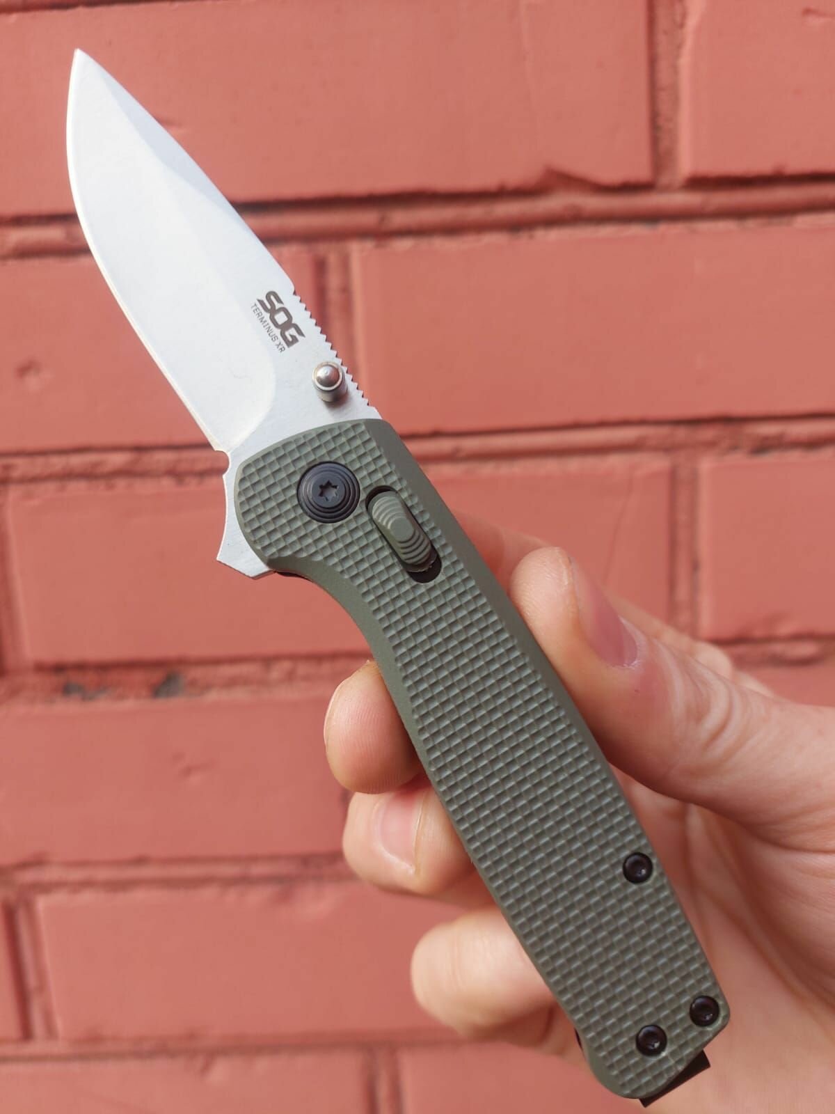 Нож складной SOG Terminus XR