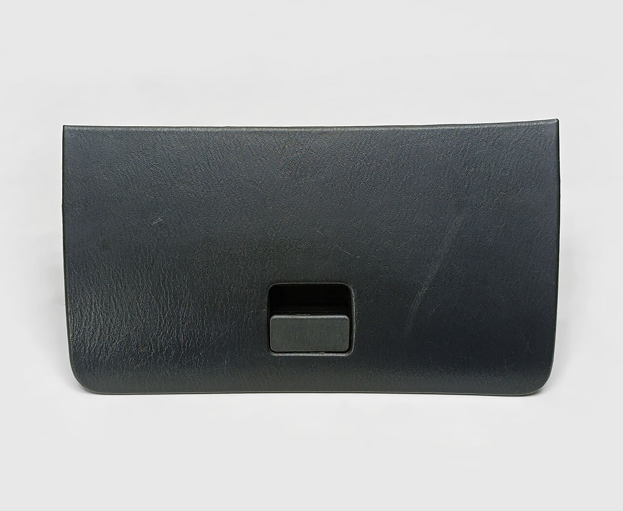 Крышка бардачка Kia Sephia I