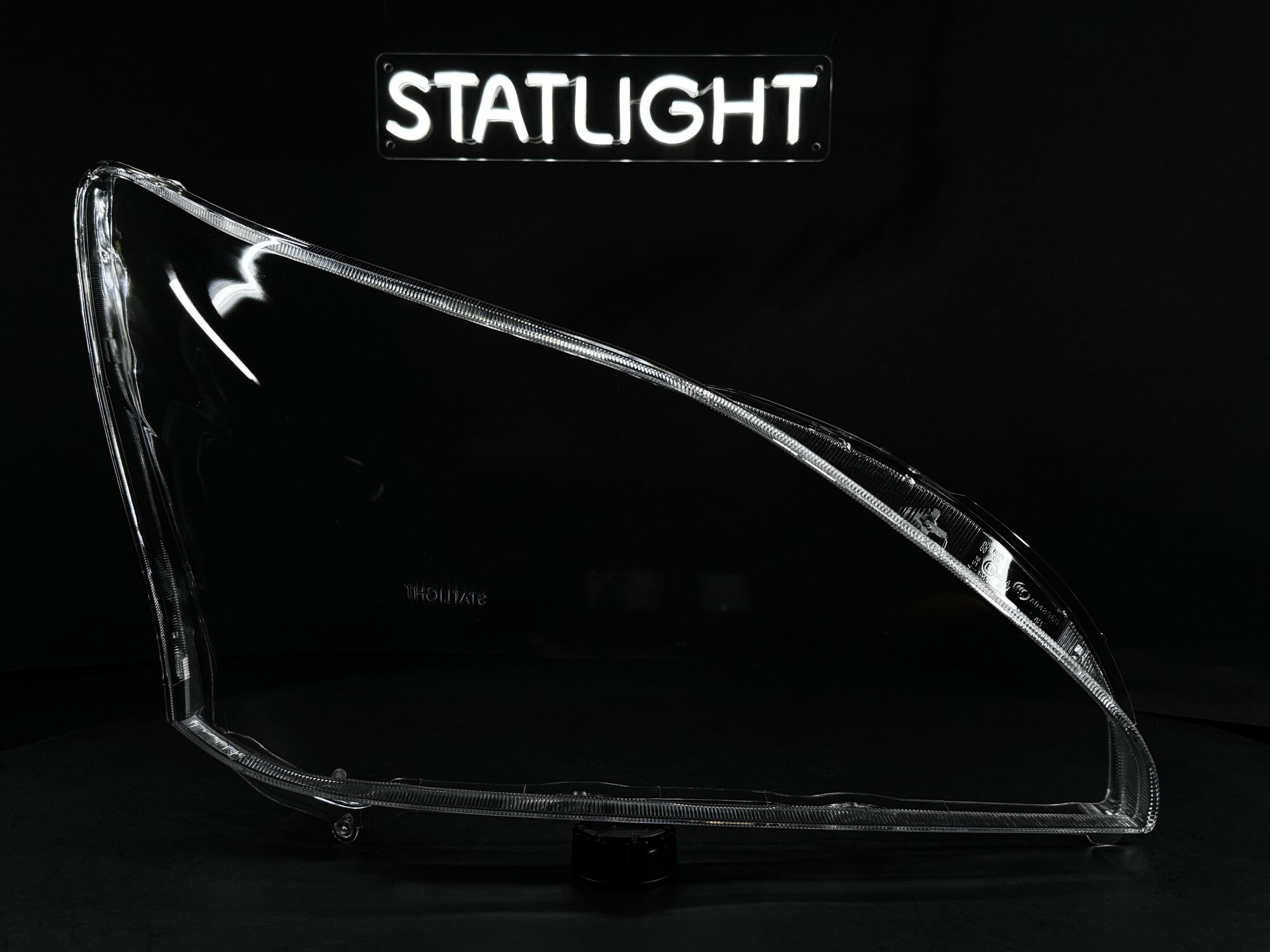 Правое стекло фары для Lexus RX300 2003-2009