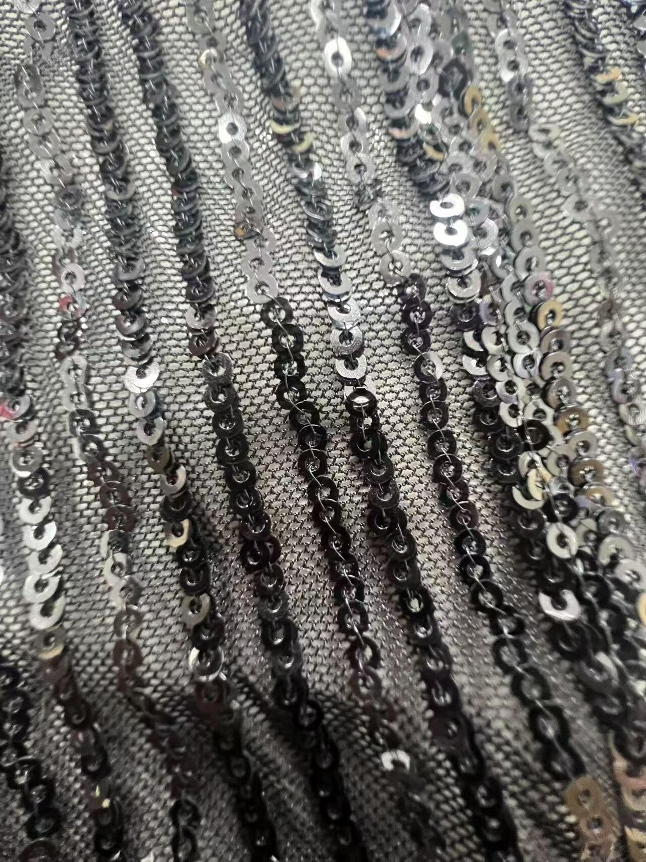 2025 Ткань для платья 3 мм Яркая вышивка Специальный симметричный цветочный узор Тонкая нить Слоистая сетчатая основа Ткань с бисером 6 цветов