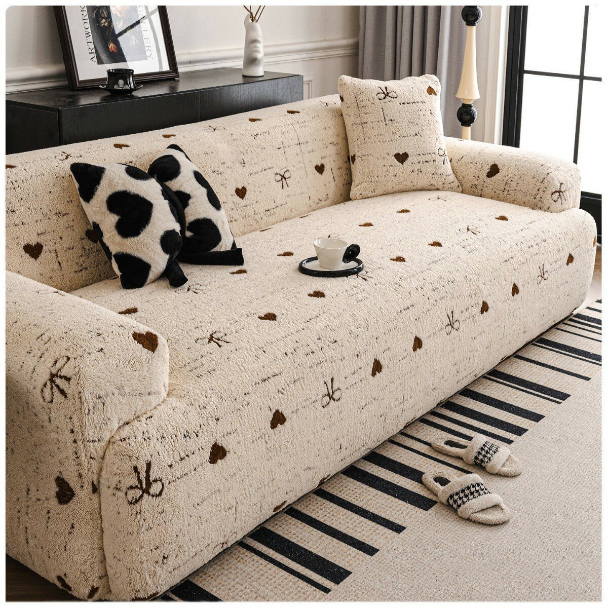 Зимний плюшевый чехол для дивана, полное покрытие, универсальный, утолщенный, прямой ряд, интегрированный чехол для дивана 2026 года, устойчивый к царапинам от кошек