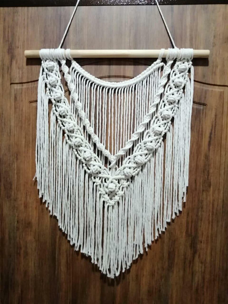 Панно макраме на стену в стиле бохо "Ягодки"