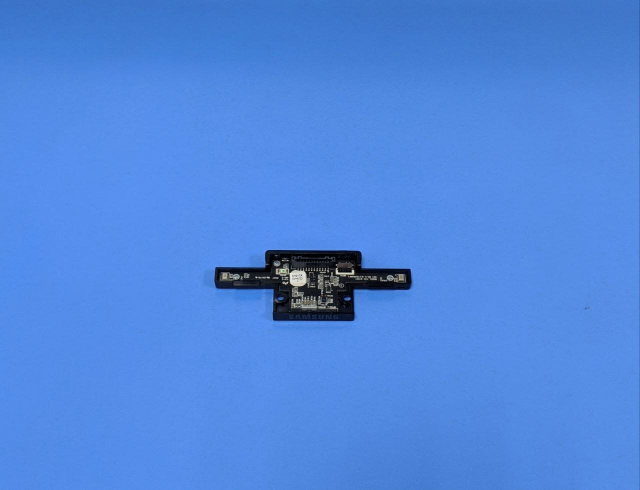 ИК-приемник с кнопкой "вкл/выкл" (Y20 Q700T 51917A) для телевизора Samsung QE65Q900S